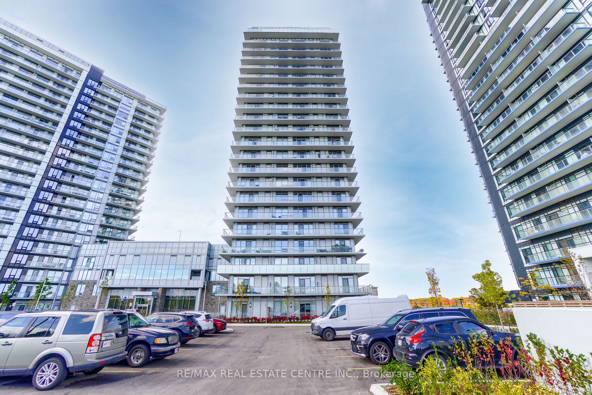 609 - 4675 Metcalfe Ave, Sold in Mississauga - Zoocasa